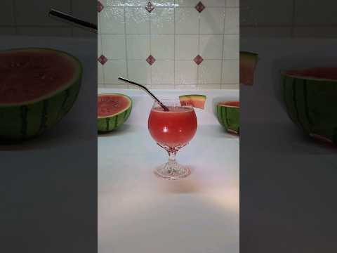 Sip the Sweet Life - How to Make the Most of This Fruit with Watermelon Juicing Techniques #shorts