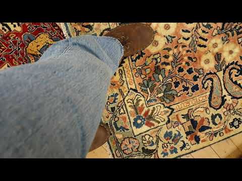 Sarough Carpets - History & Examples of Antique Sarouk Persian Rugs