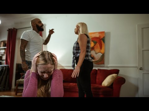 5 Red Flags of a Toxic Relationship #relationship