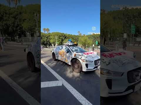 WAYMO self driving cars getting vandalized in Los Angeles. #iceraids
