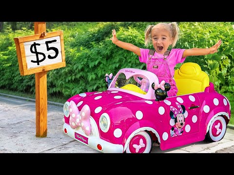 Alice pretend play with New Toy Car