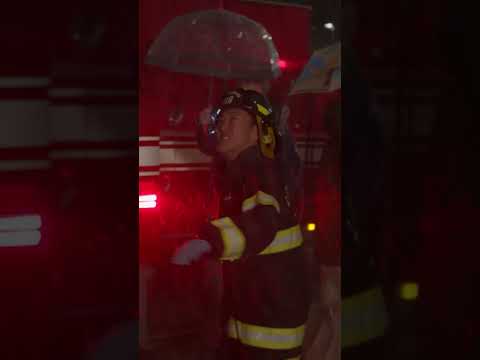 buck gets hit by lightning #911