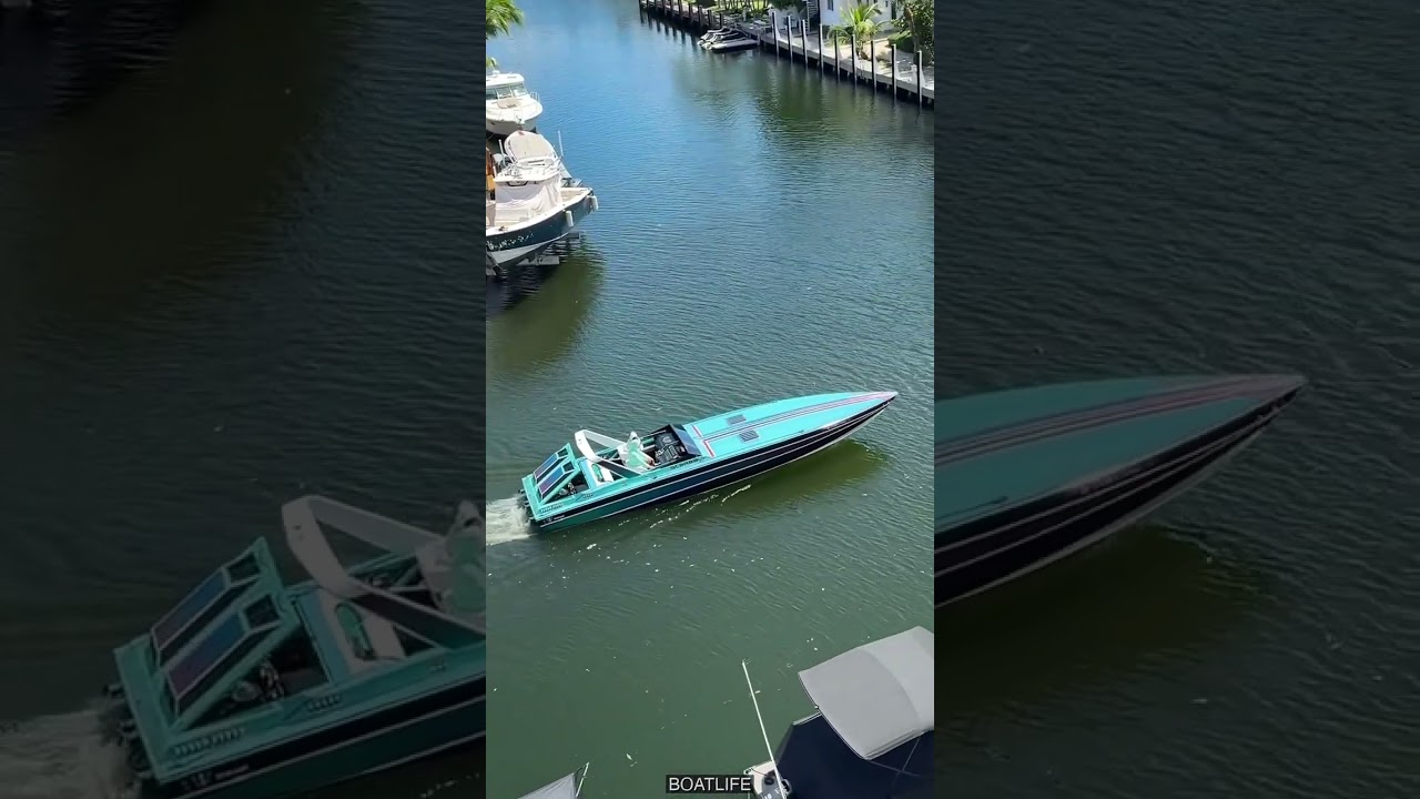 Listen to the sound of the engines of the Scarab 38KV  boat