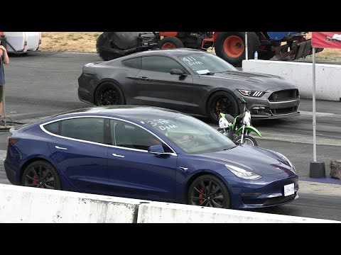 Tesla Model 3 Drags Ford Mustang GT, Good Luck Rooting for the Loud V8 ...