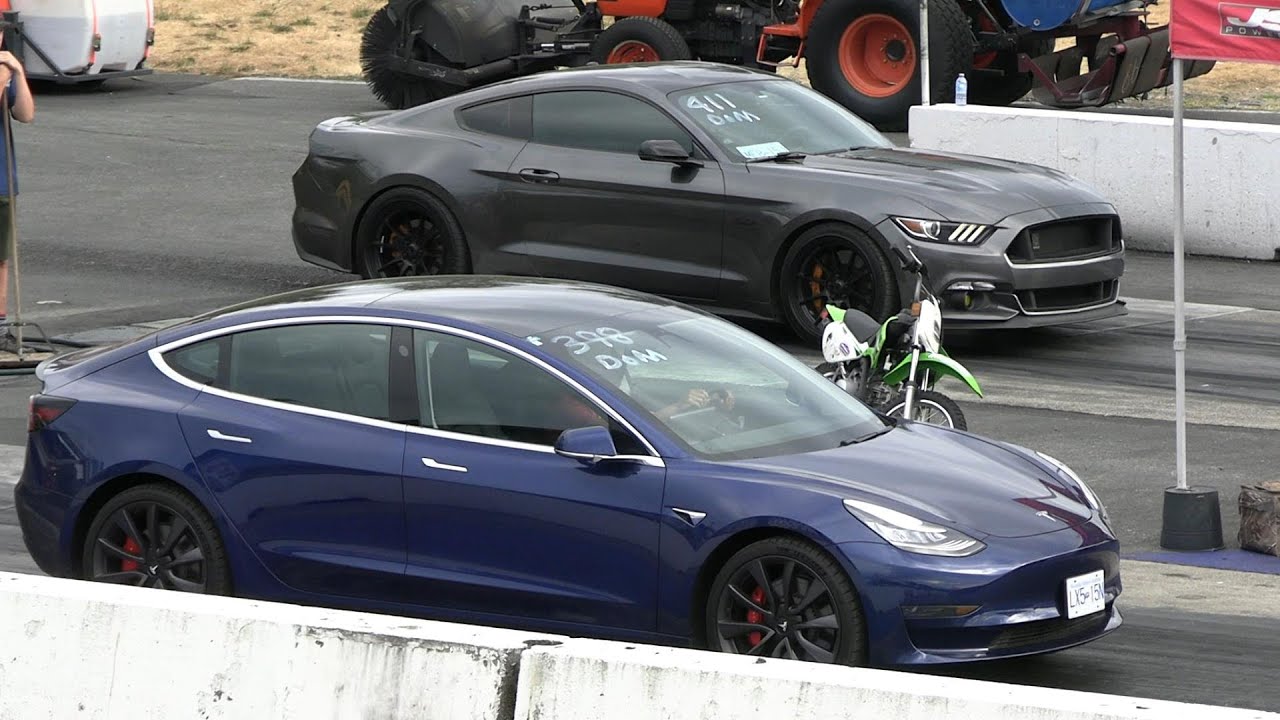 Tesla Model 3 Drags Ford Mustang GT, Good Luck Rooting for the Loud V8 ...