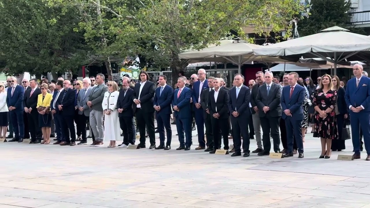 Με λαμπρότητα γιόρασε η Ελασσόνα την 111η επέτειο της 6ης Οκτωβρίου ...