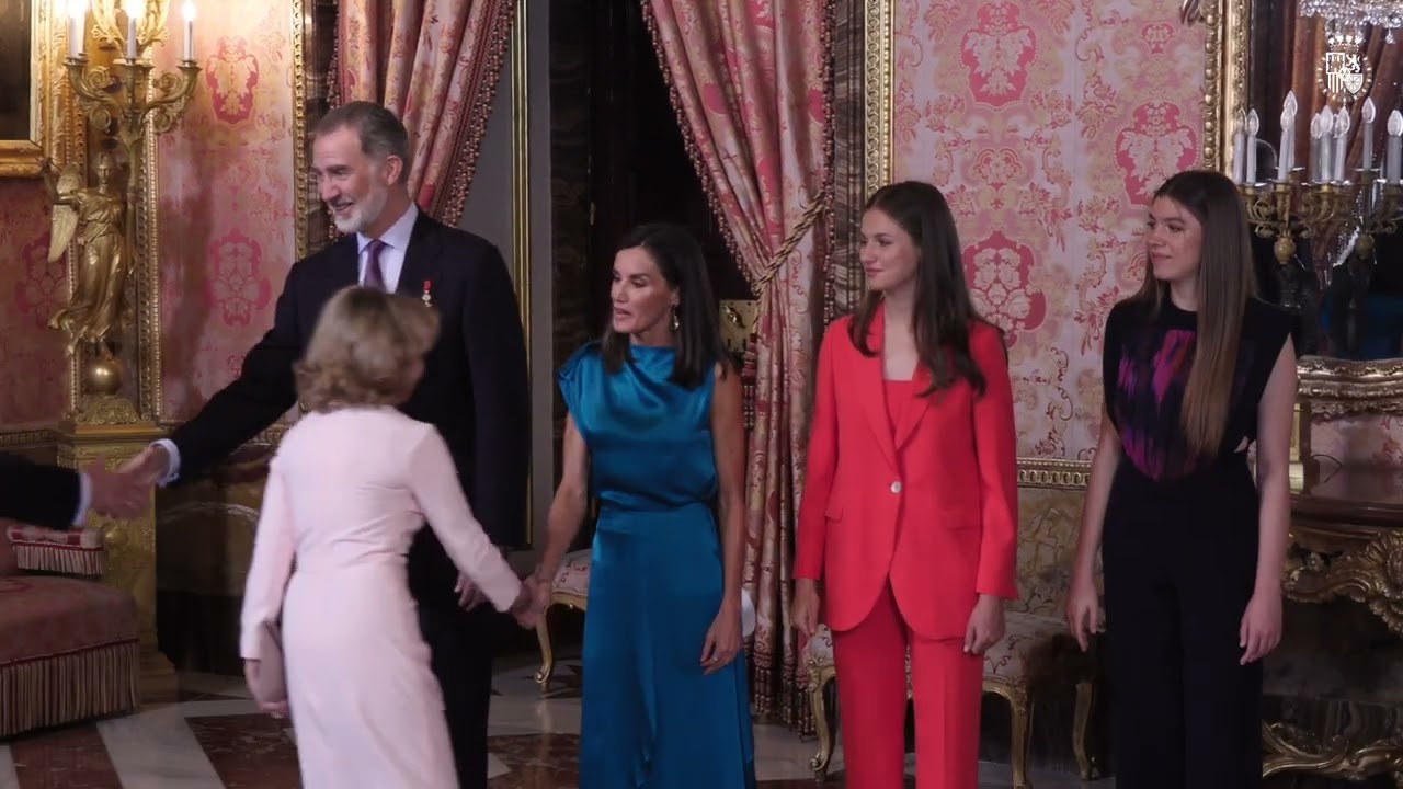El inesperado discurso de Leonor y Sofía a Felipe VI y Letizia en sus ...