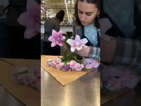 Pink Lily Flower Bouquet Arrangement 🌸