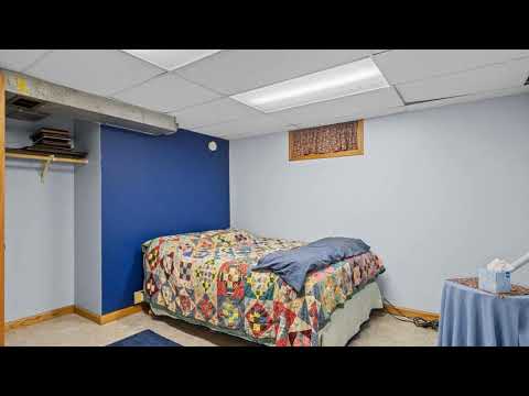 5554 S 104th St, Hales Corners Wisconsin 53130 - $369,900 with 3 beds and 1,944 square feet