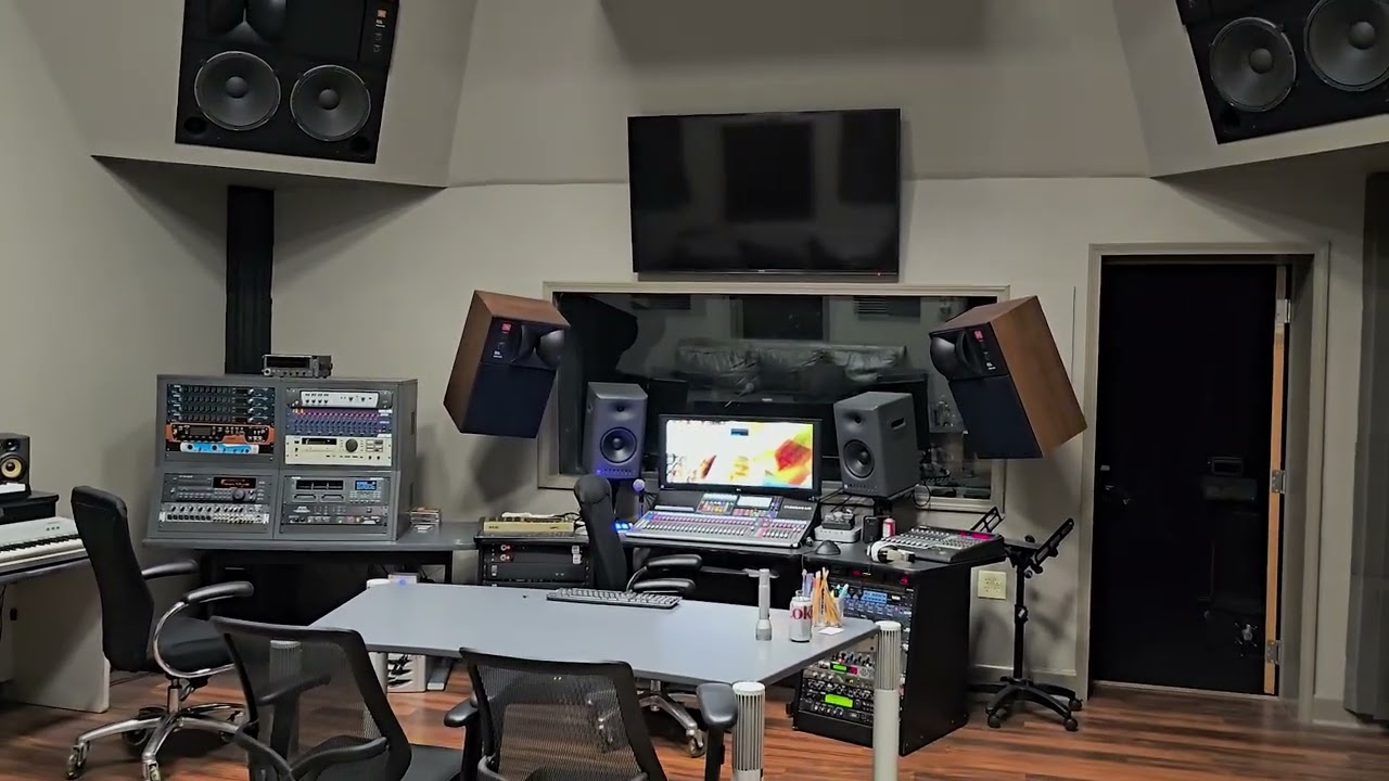 Evolution Creator Studios Walk Thru