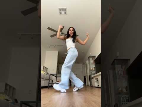 Recreating my “Sketchers” Dance from 2020 ????????