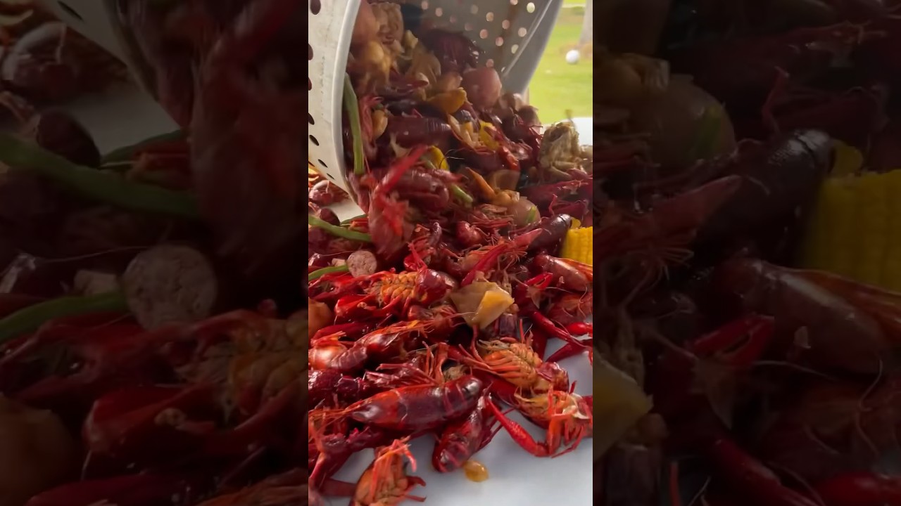 Delicious Louisiana Style Crawfish Boil- How to #crawfishboil #louisiana #recipe