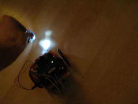 Arduino Light Following Robot | ihrchive