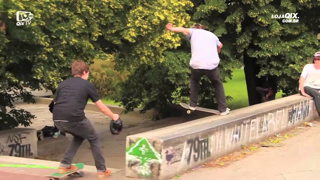 Best Line Stalin Square