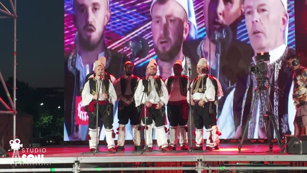 GRUPI POLIFONIK KOLONJE GJIROKASTER - VASHEZ O