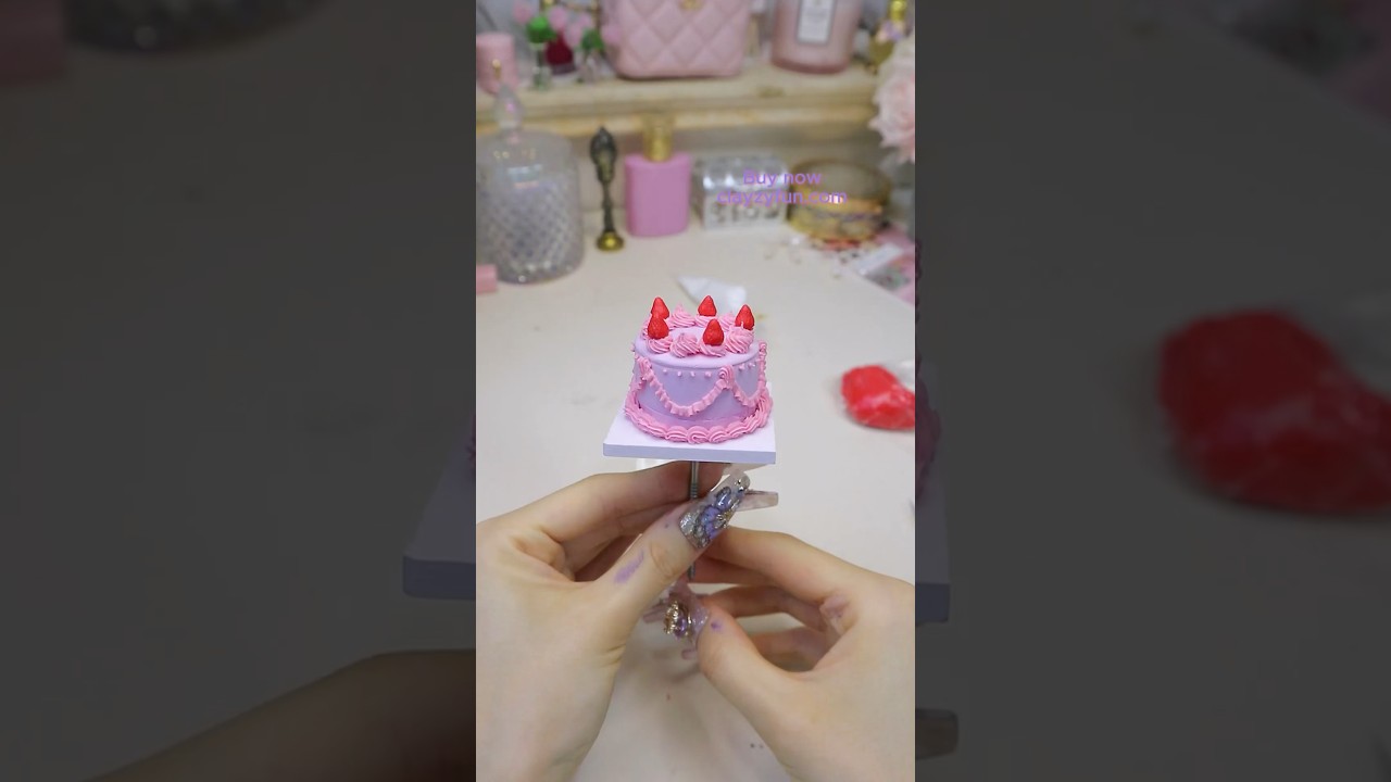 Mastering Mini Cake Art: Using Pigmented Clay for Delicate Decorations #princess #y2k #diy #handmade