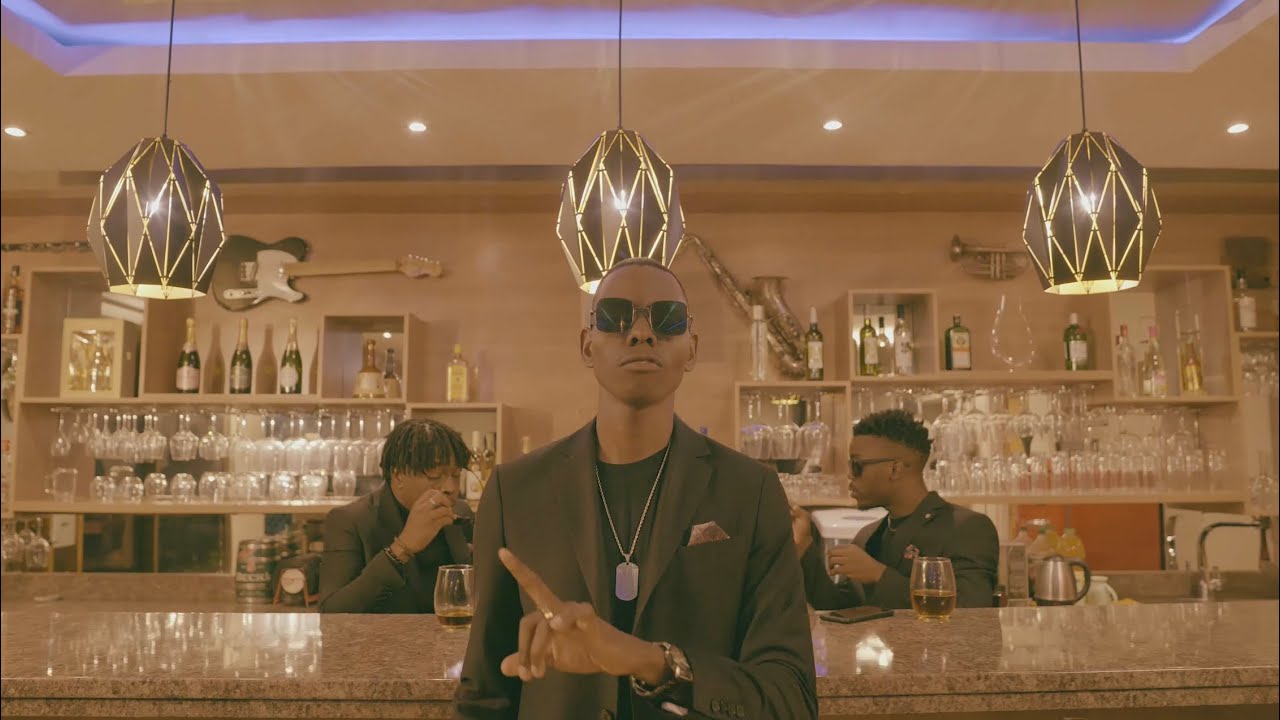 Marisa (Official Video) ft. MrCandy, Holy Ten & Michael Magz