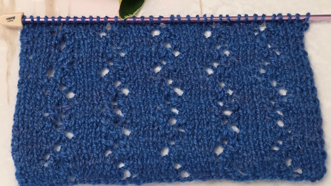 A delicate, understated openwork pattern for knitting a summer top.