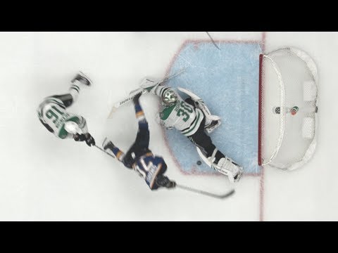 Ben Bishop stretches to rob Oskar Sundqvist late in the 3rd