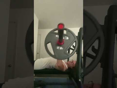 How many times can I bench 135 pounds?