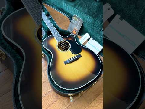 2015 Martin Custom Aura Gloss Top GT - Burst | Reverb