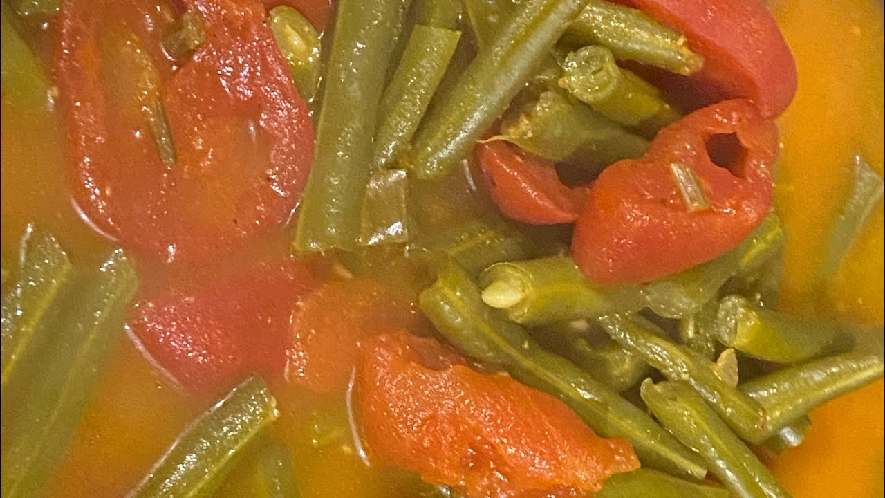 Fresh Green Beans with Stewed Tomatoes