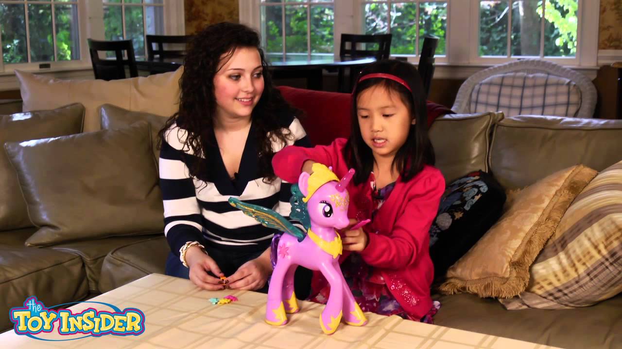 My Little Pony Princess Twilight Sparkle - Toy Insider Kids Review
