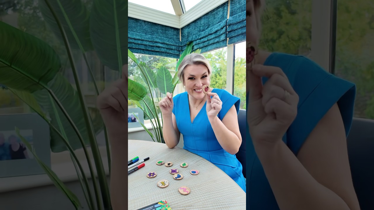 Nature Scavenger Hunt Game | Summer Kids Crafts | Sara Davies