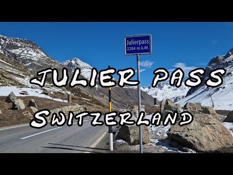 Unforgettable journey: Julier Pass from St. Moritz to Chur