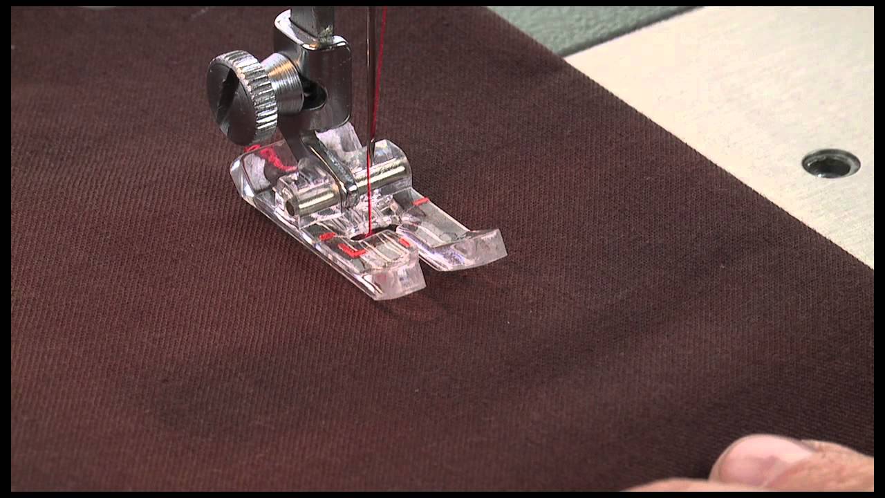 SINGER® 4-Step Manual Buttonhole Presser Foot Tutorial
