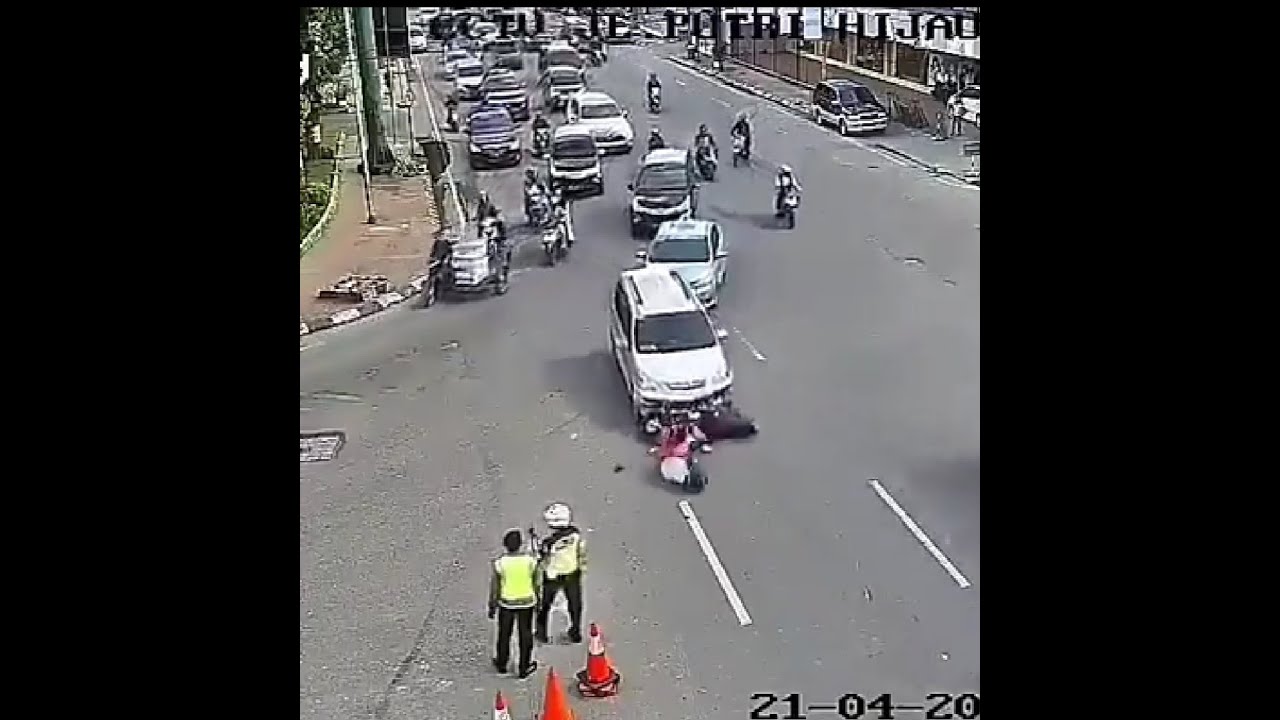 How to Drive in Indonesia Safely