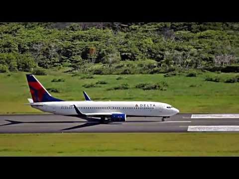 Delta Airlines 737-800 Uses almost the entire runway Take off St. Lucia
