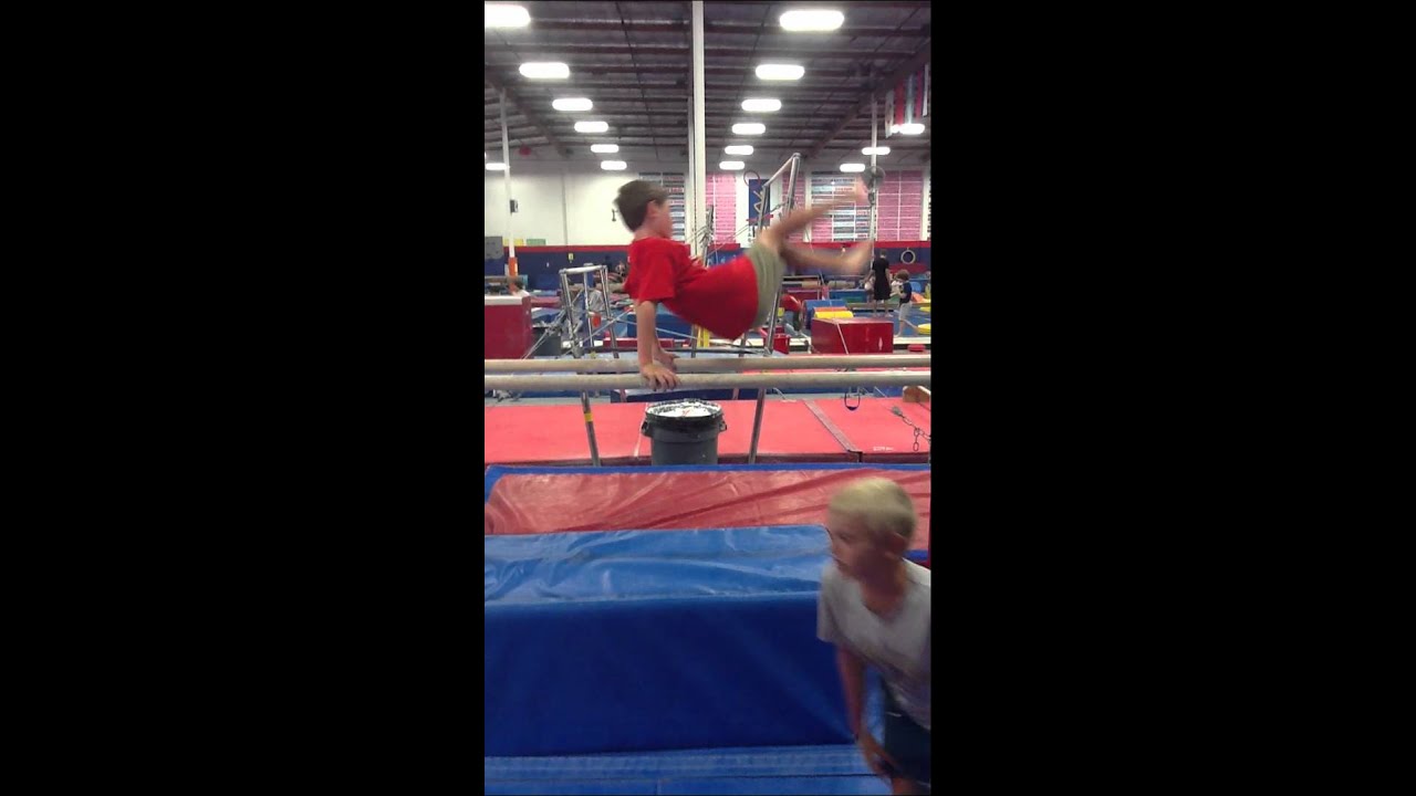 Side Dismount Half Turn (advanced P Bars)