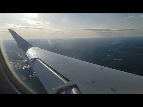 American Airlines Bombardier CRJ900A CRJ 900 Landing Charlotte CTL