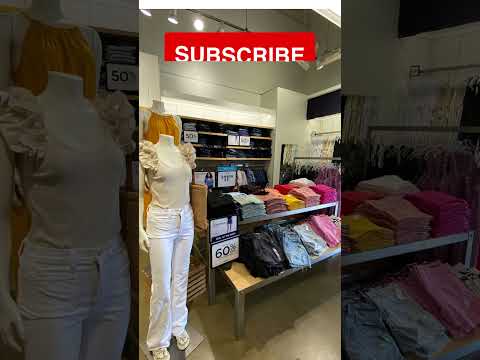 Gap Outlet