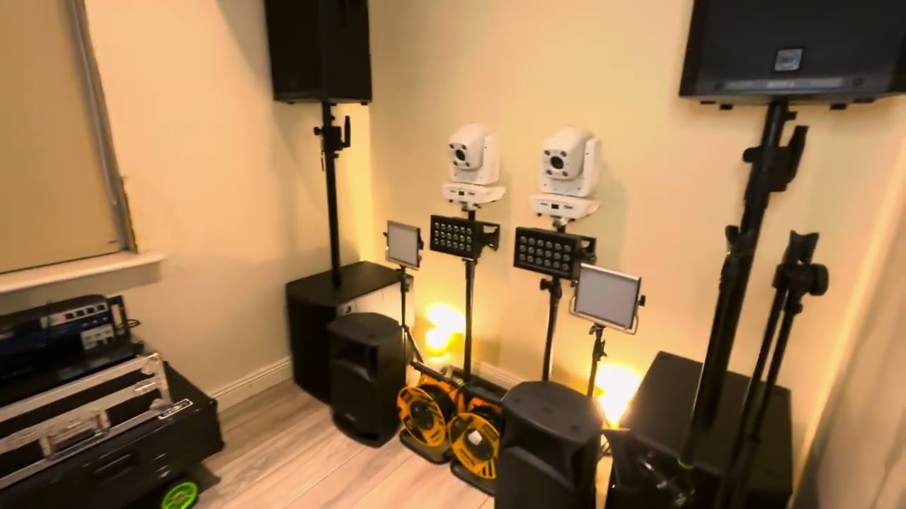 DJ HOME STUDIO SETUP / DJCAVE