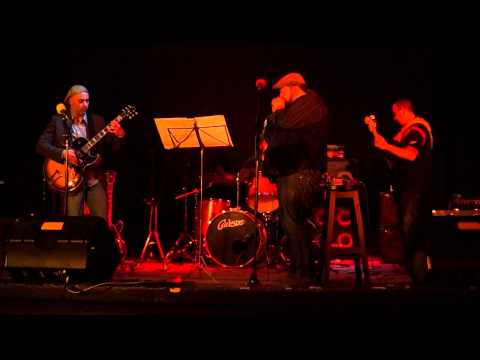 The Mojo Daemons Cafรฉ / Zaal De Balans 27.4.2013