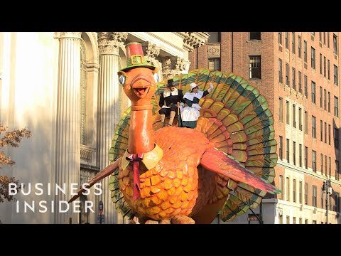Macy's Thanksgiving Day Parade deep…: English ESL video lessons