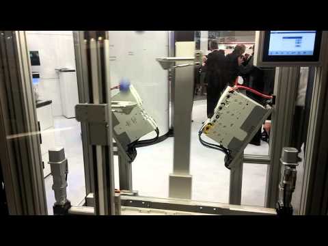 SPS IPC Drives - Lenze Juggler, 2015 Nürnberg Messe