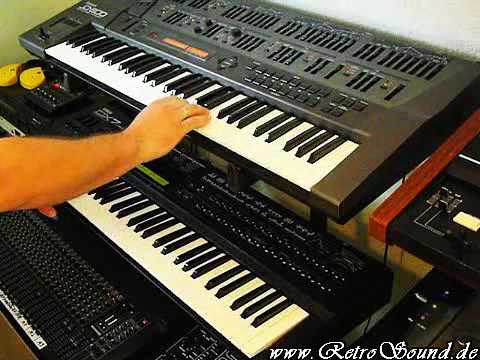 Korg EX-8000 + Roland JD-800 + TR-707 – Synthtopia