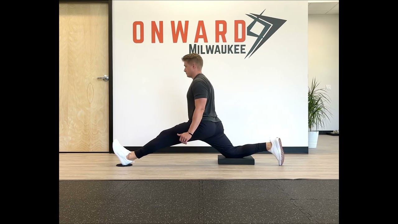 Half kneeling hamstring slider
