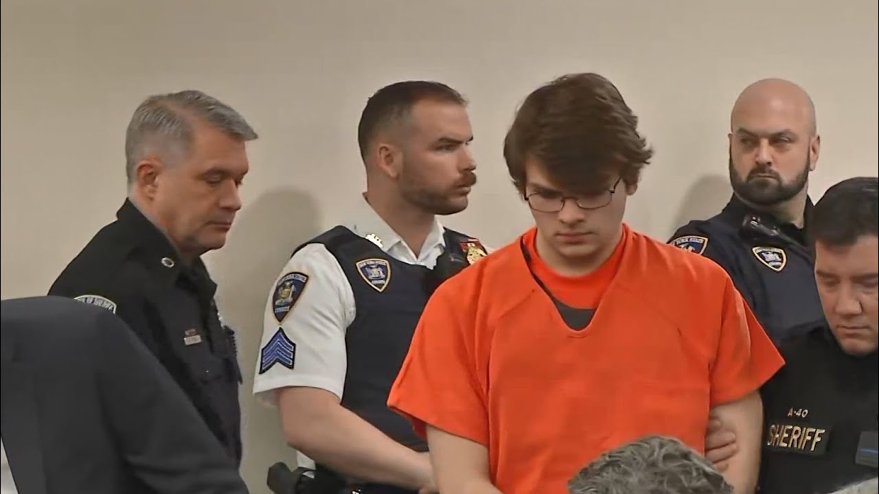 Sentencian a cadena perpetua al hombre que mató a 10 personas en Buffalo | El Minuto (Spanish)