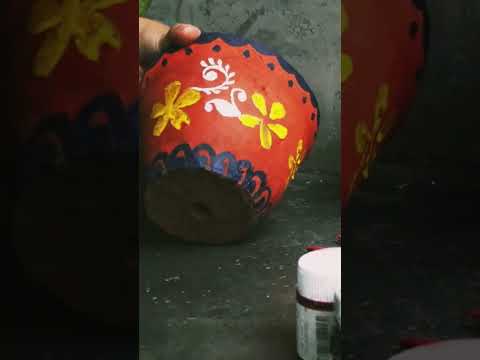 Last part of painting on mud pot???? #painting #reels #art #status #artwork #instagram #youtubeshorts