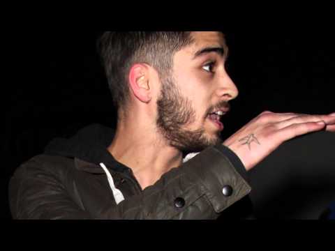 Hundreds of Fans Mob One Direction Band Members | Splash News TV | Splash News TV