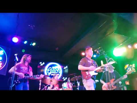 Malin Nyhus (Jay Sounds) Everything to Me Original Song with Harlequin Lead Guiarist Derek Gottfried