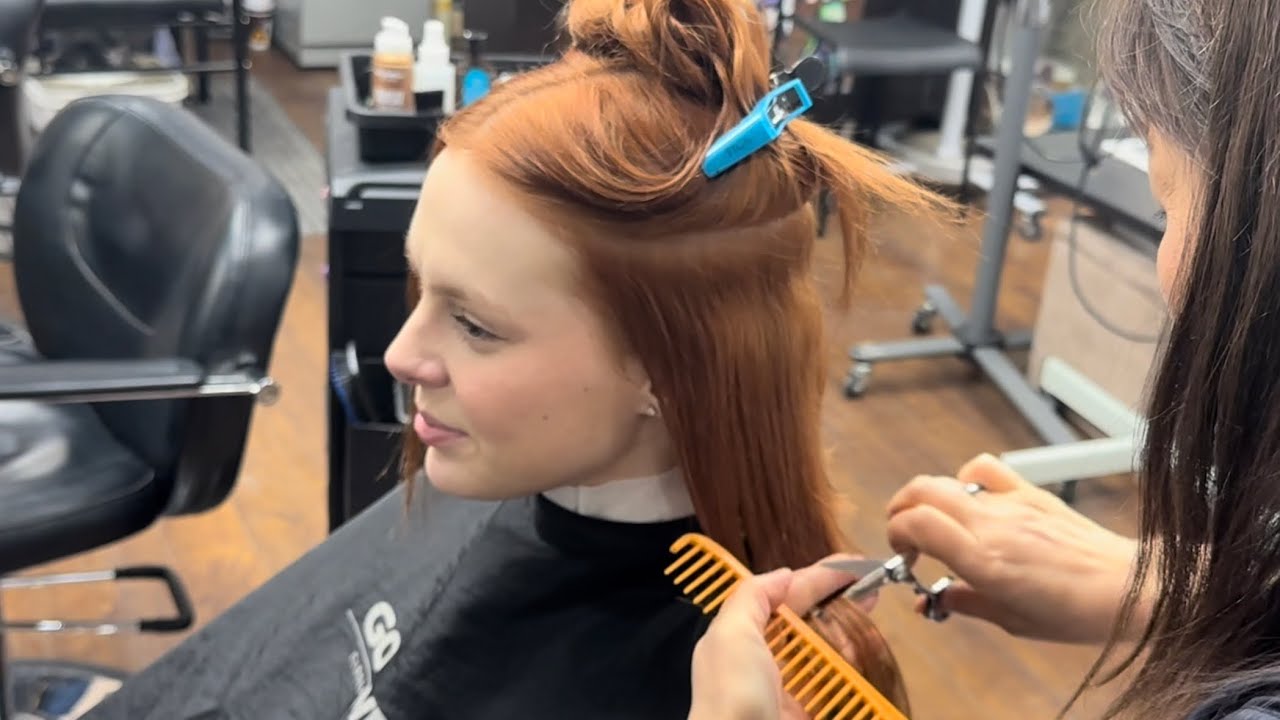 “I look just like my mom now!!!” - Long to short haircut