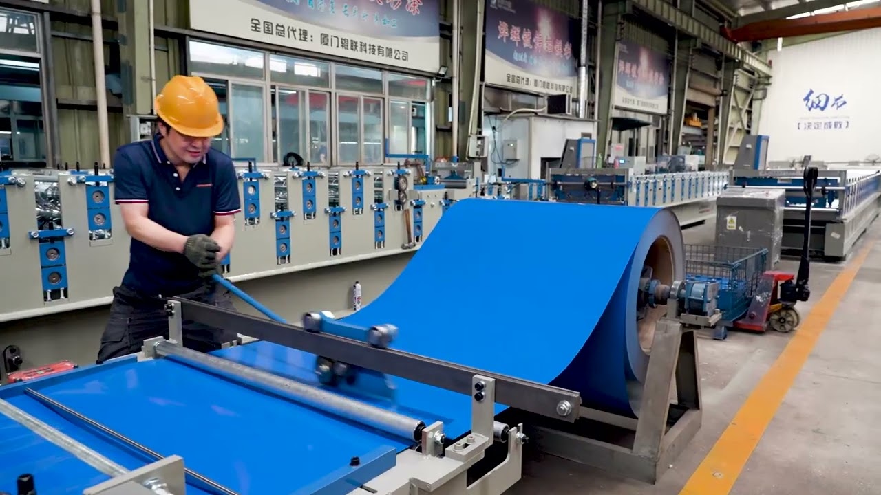 Corrugated roofing sheet roll forming machine