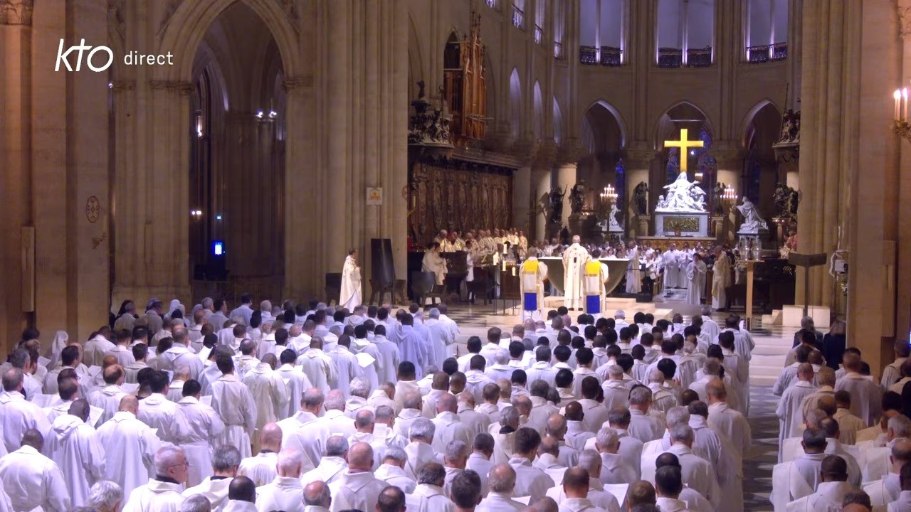 Messe chrismale du diocèse de Paris à Notre-Dame de Paris || Semaine sainte 2026