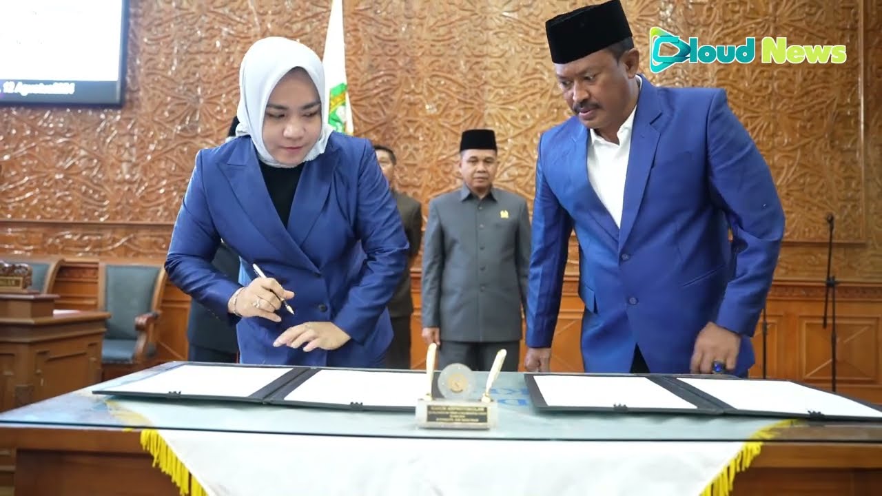 DPRD KUTIM GELAR RAPAT PARIPURNA KE-33: PENANDATANGANAN NOTA KESEPAKATAN KUA DAN PPAS TA 2024