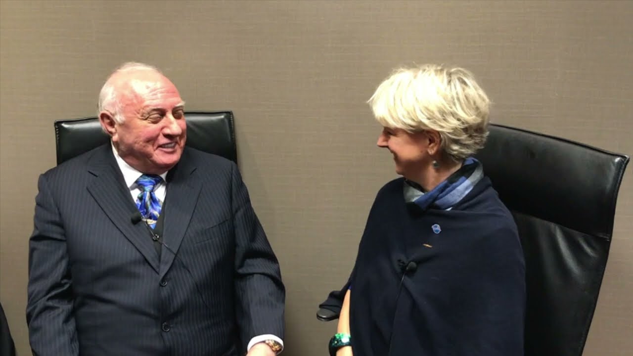Dr. Richard Bandler endorses Happy Brain training as a specialist application of NLP.